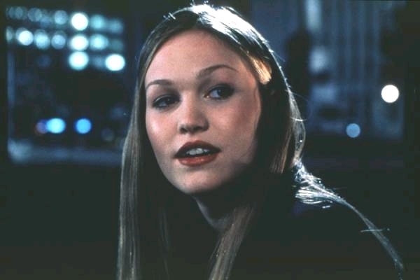 Julia Stiles