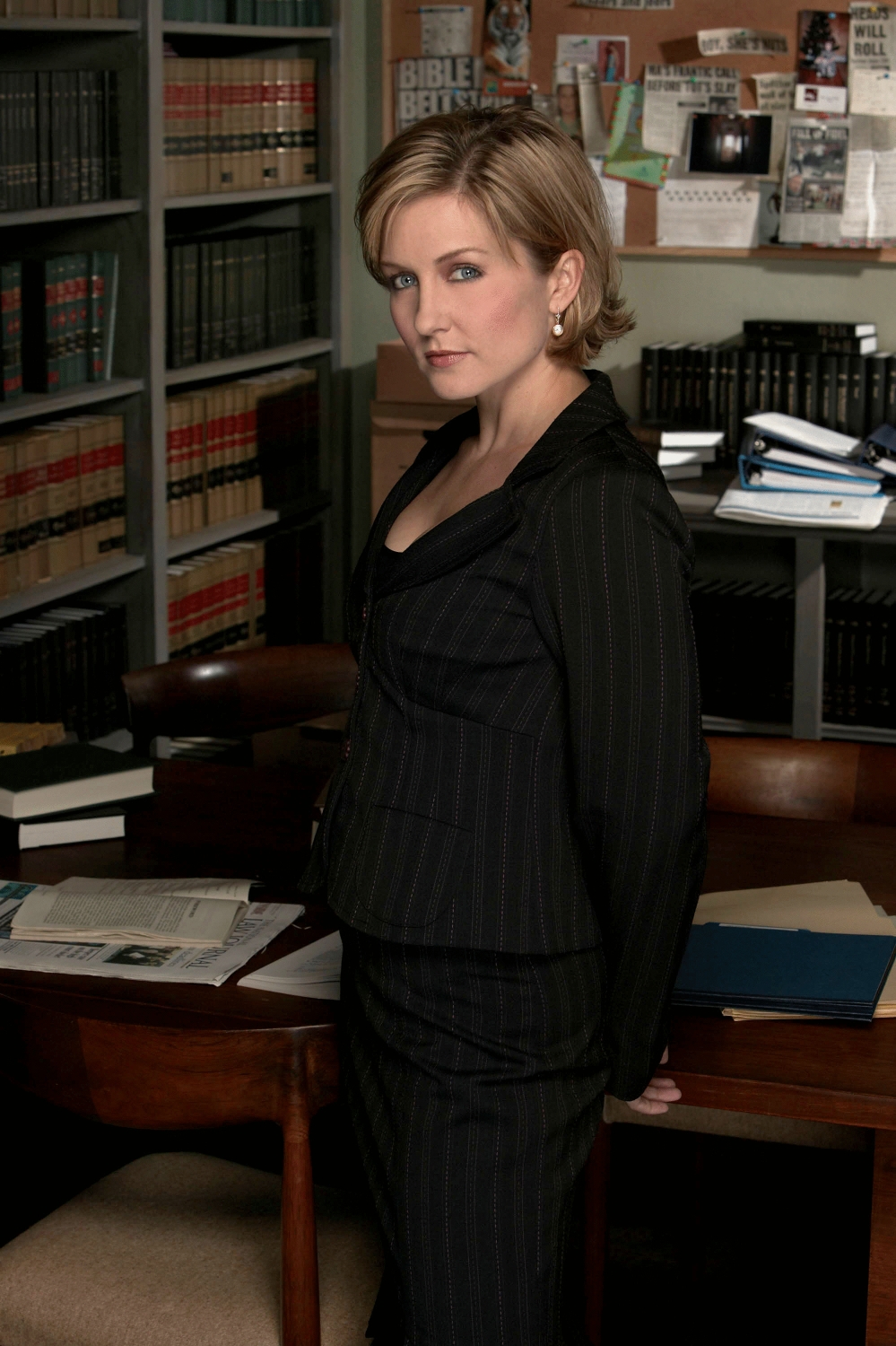 Amy Carlson