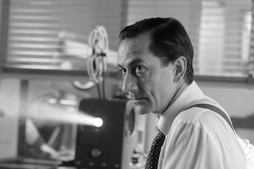 David Strathairn