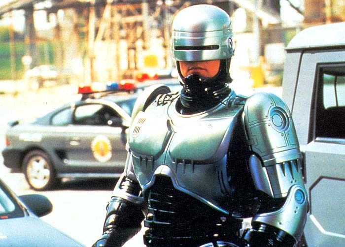 Robotzsaru / Illúziók