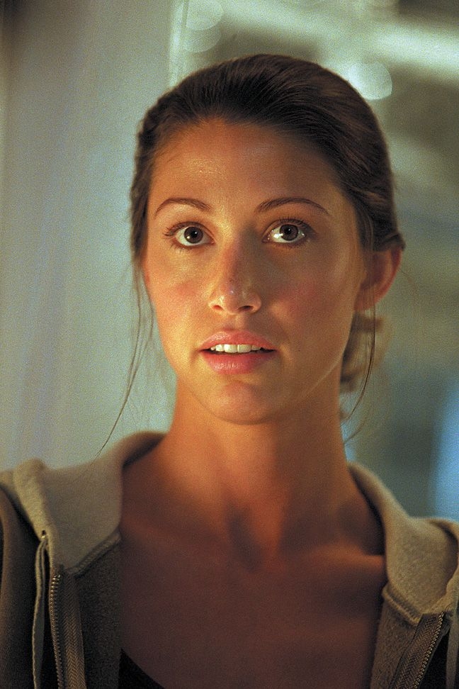 Shannon Elizabeth
