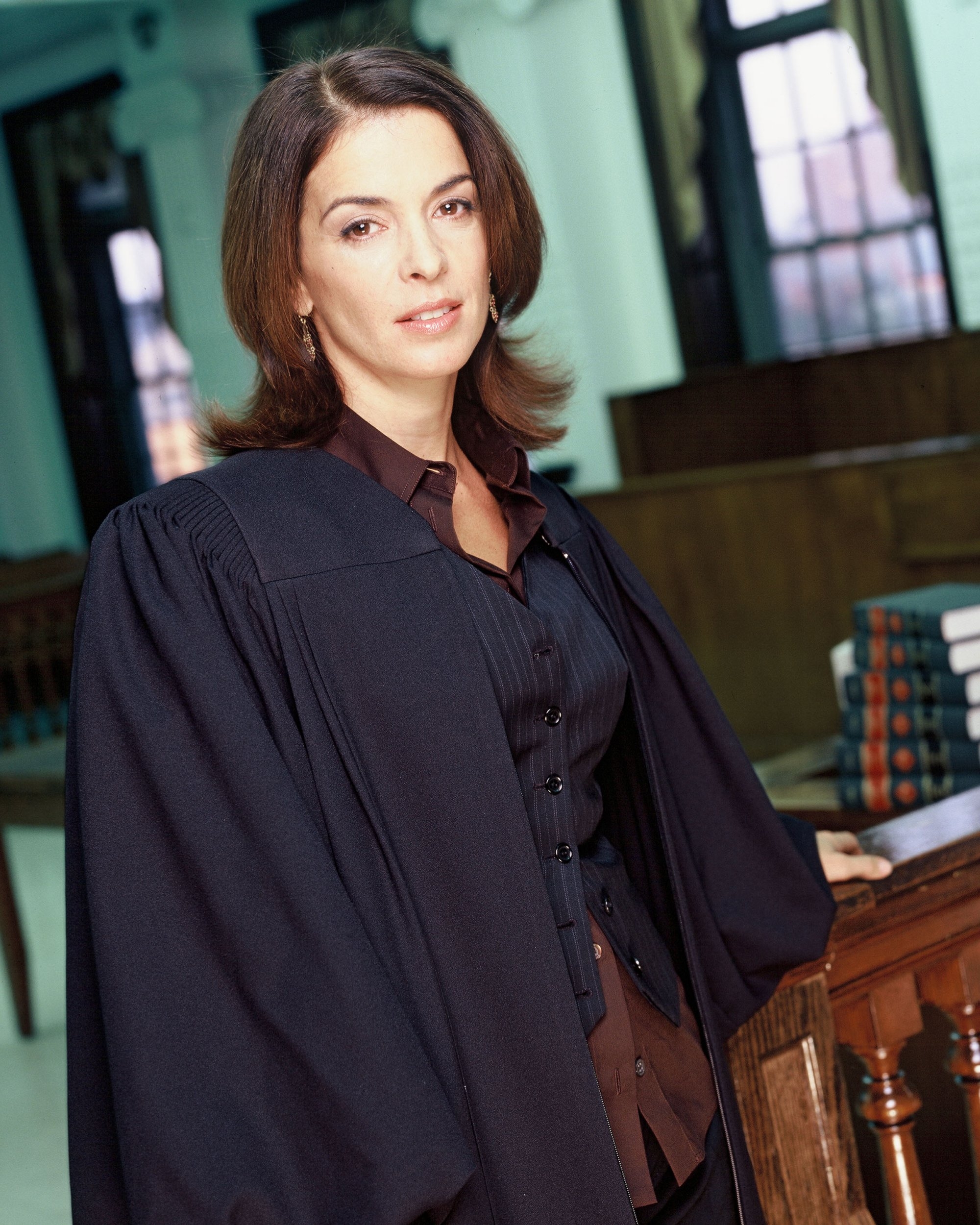Annabella Sciorra