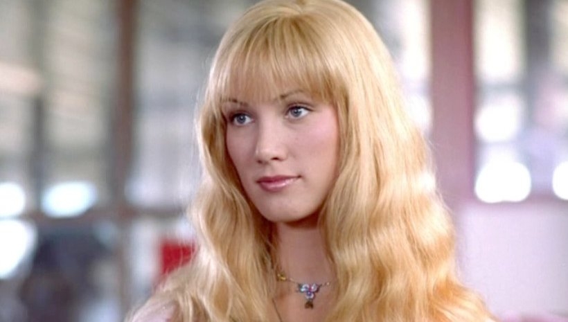 Ez a csaj nem hagy hidegen