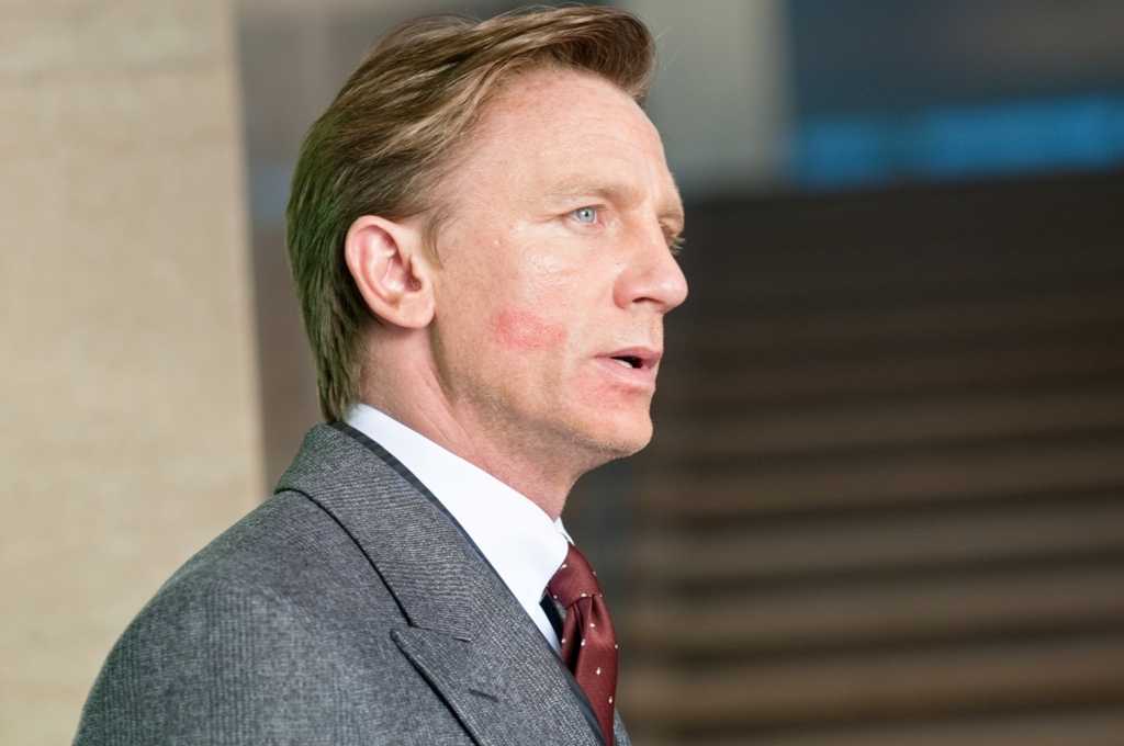 Daniel Craig