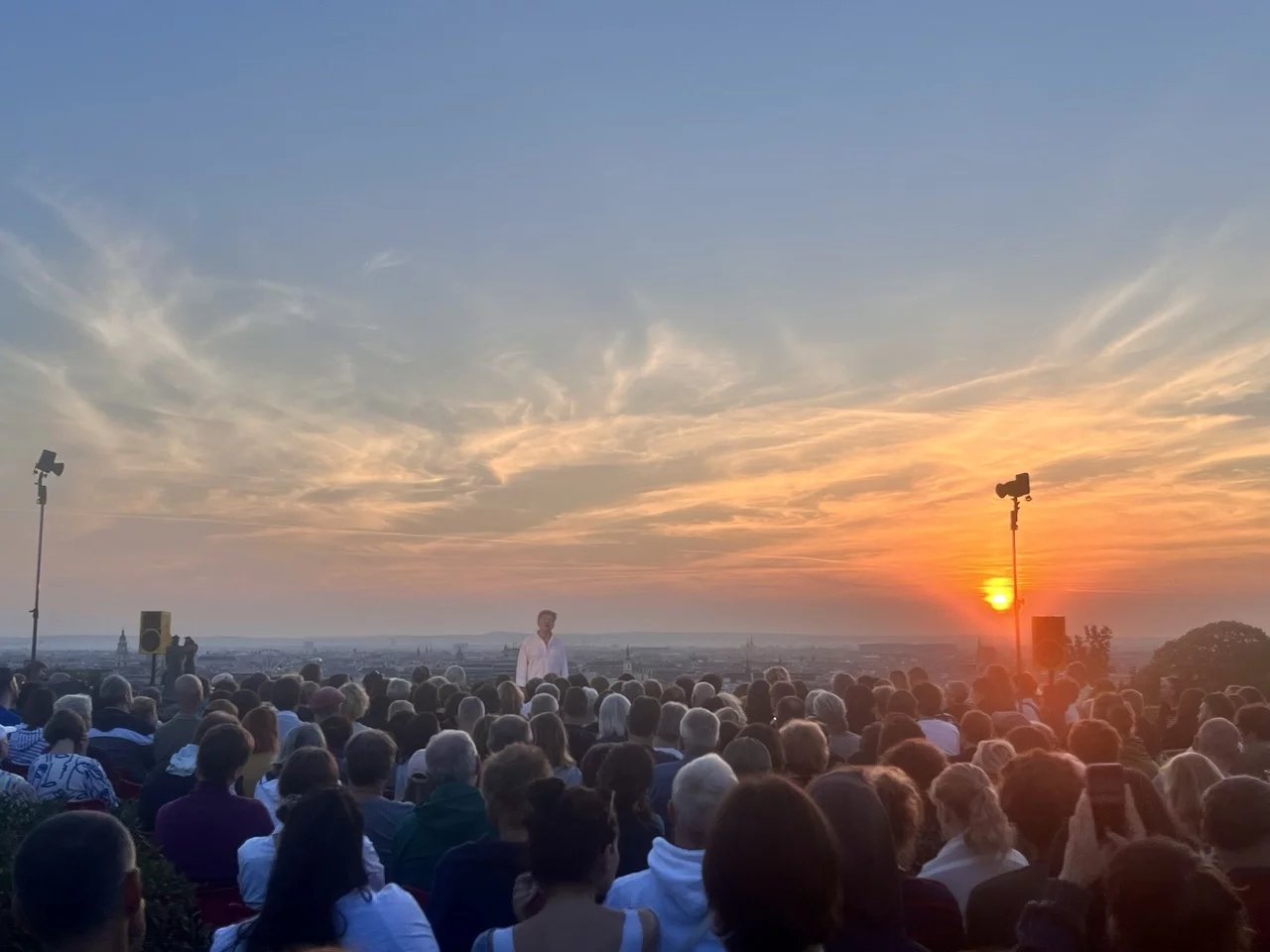 Balatoni naplemente-napfelkelte Dantéval és Gyabronkával