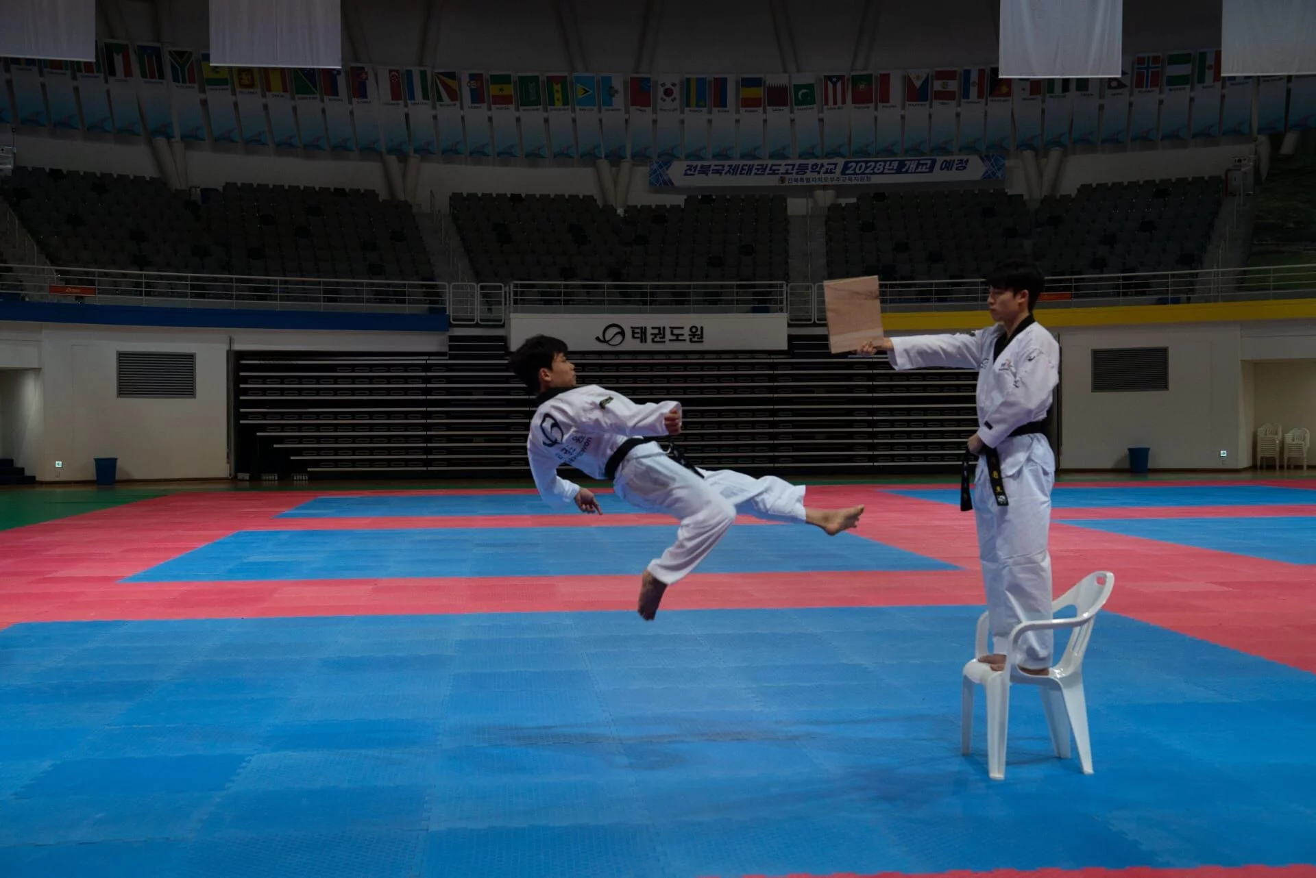 Rejtett összefüggések: A végtelen felfedezője / Izland